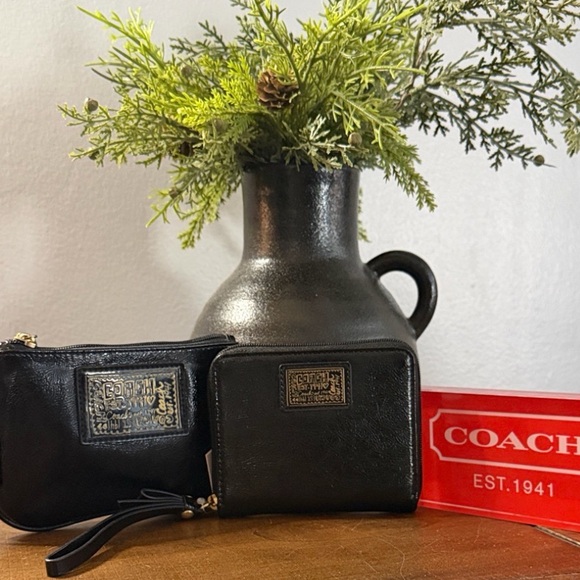 Coach | Bags | Coach Poppy Wallet Wristlet | Poshmark